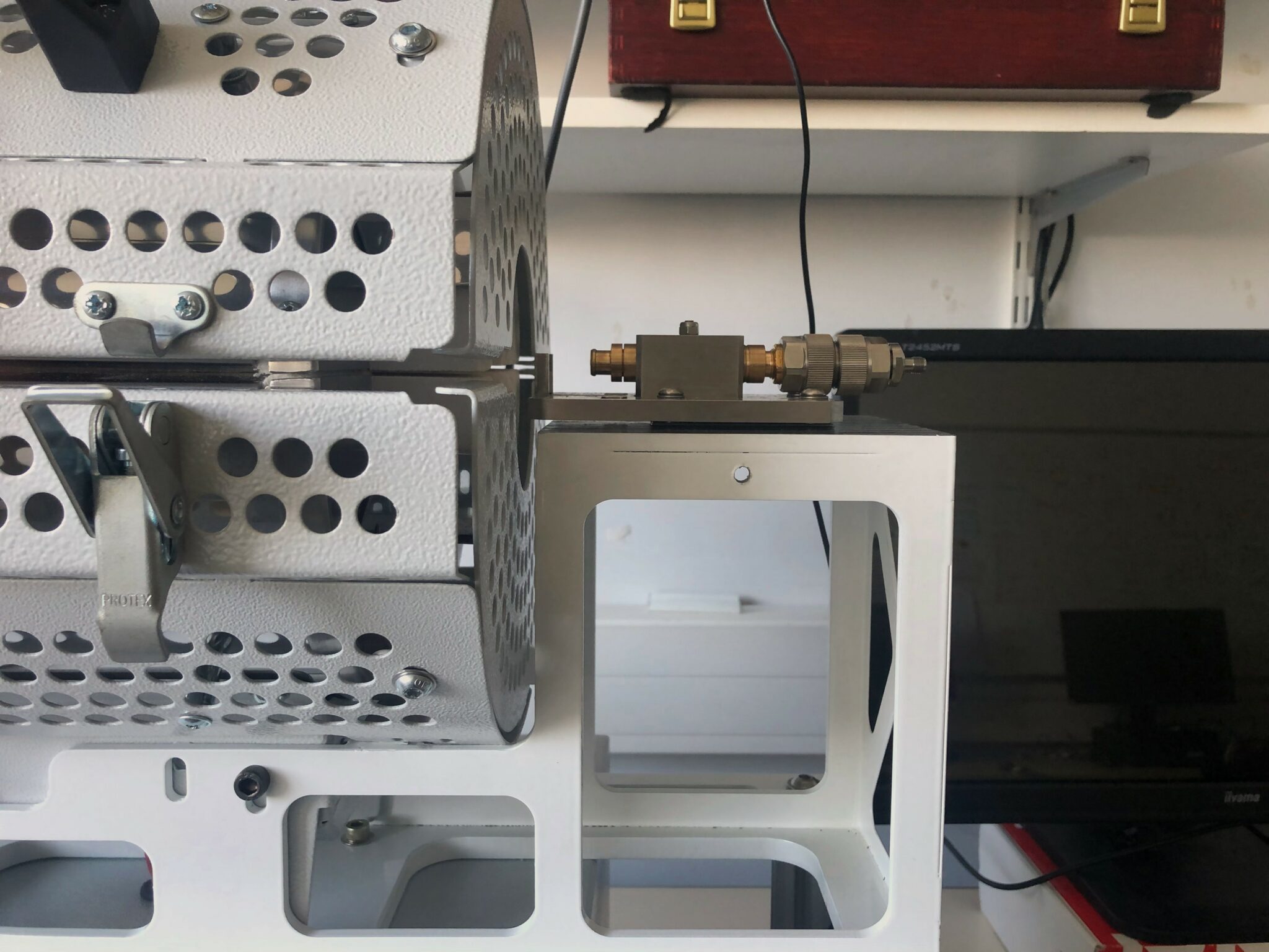 EpsiMu | Permittivity Measurements | GEMT